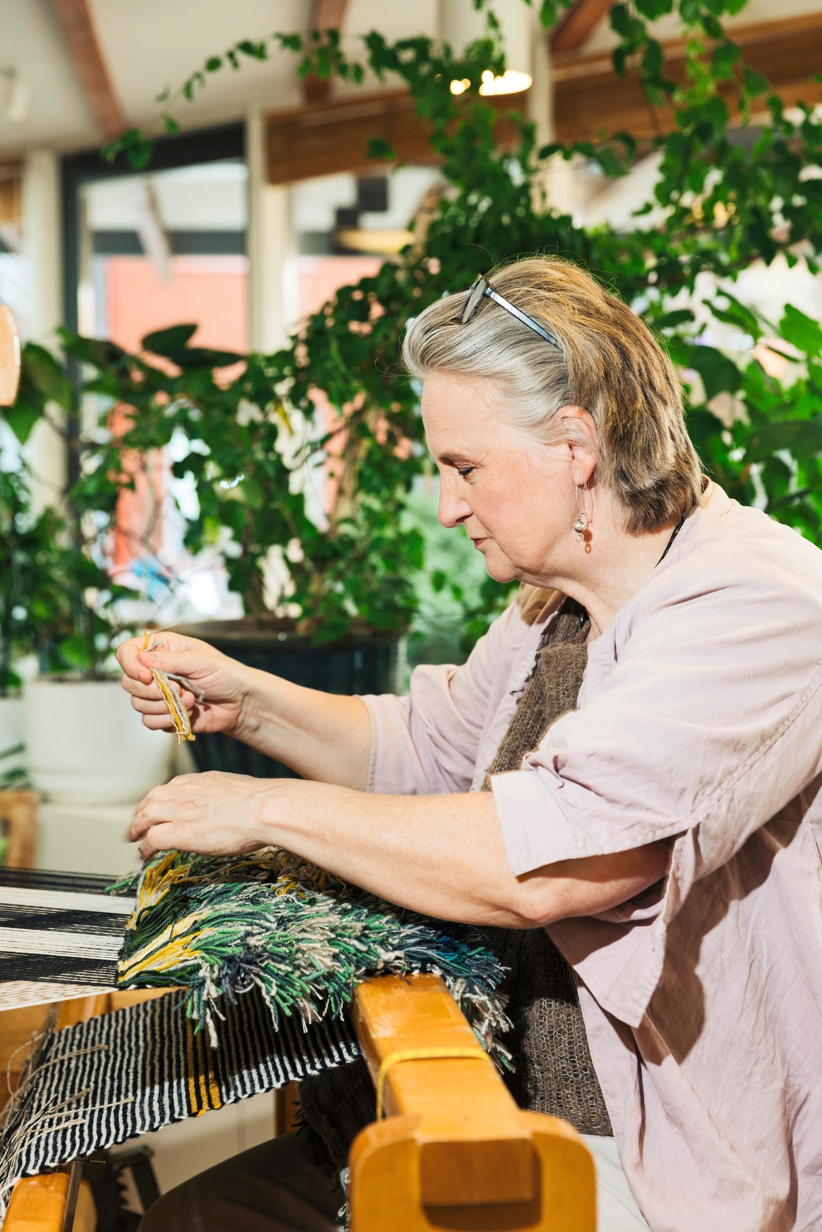 Elina Airikkala ja kutominen vanhustyössä | Kotivinkki