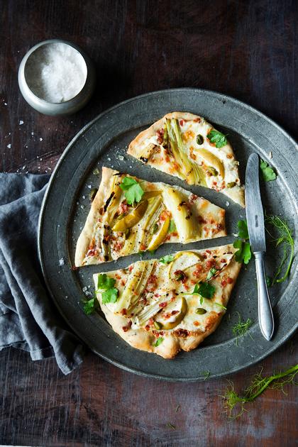 Omena-pekonipizza – katso resepti! | Kotivinkki