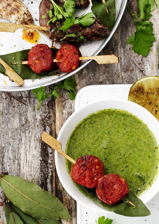 Argentiinalainen chimichurri-kastike | Maku