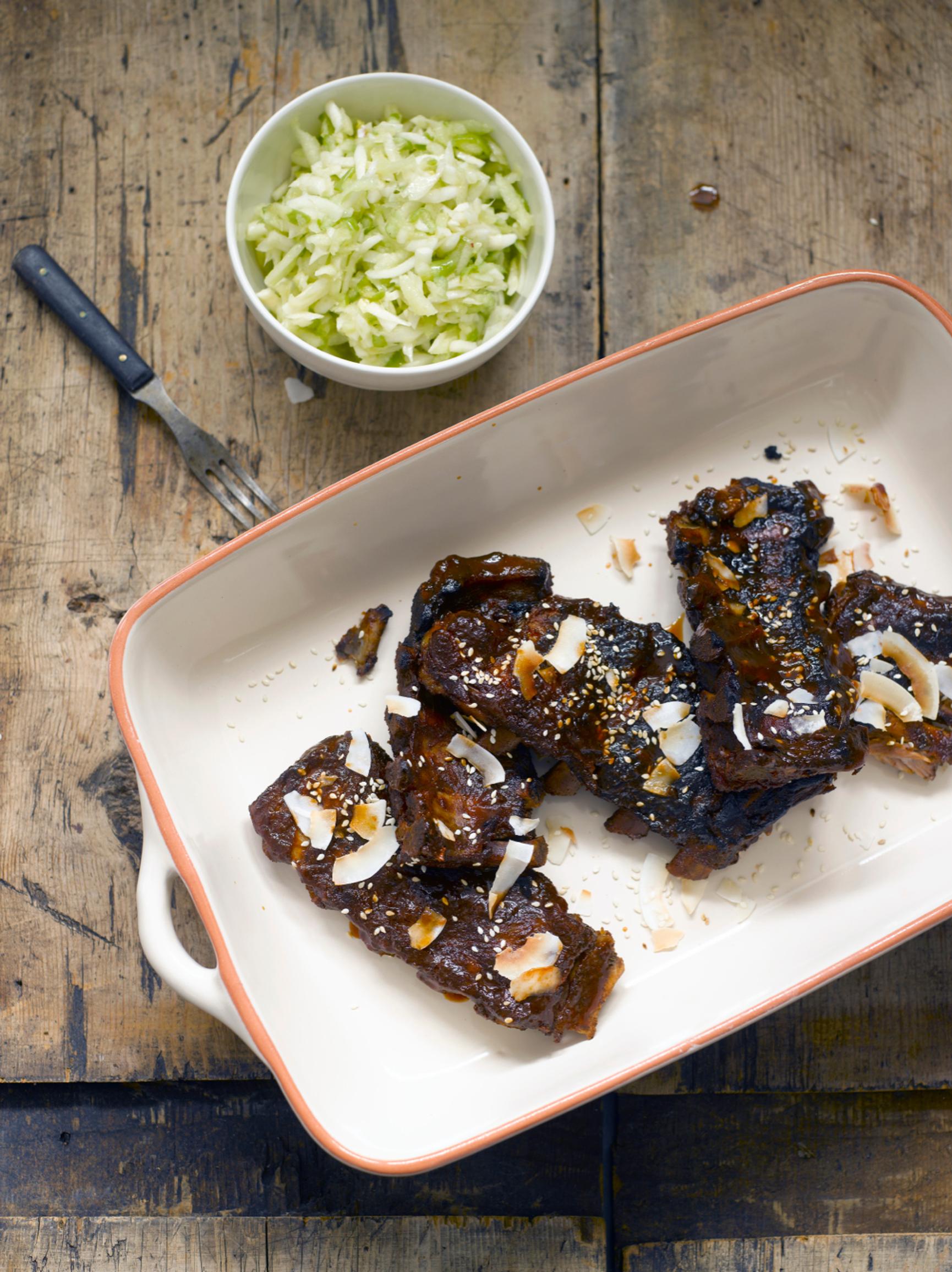 Tomahawk-pihvi grillissä – katso ohje! | Maku