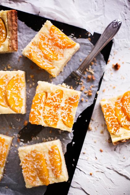 Persikka-rahkapiirakka – ohje | Maku