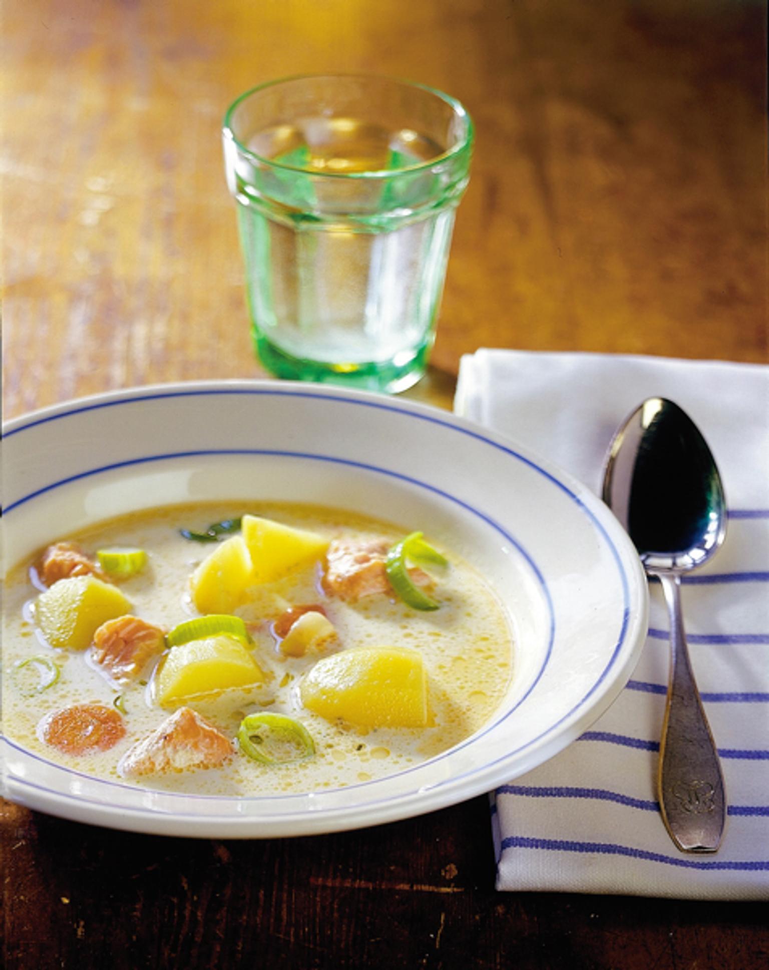 Lohikeitto – katso resepti! | Maku