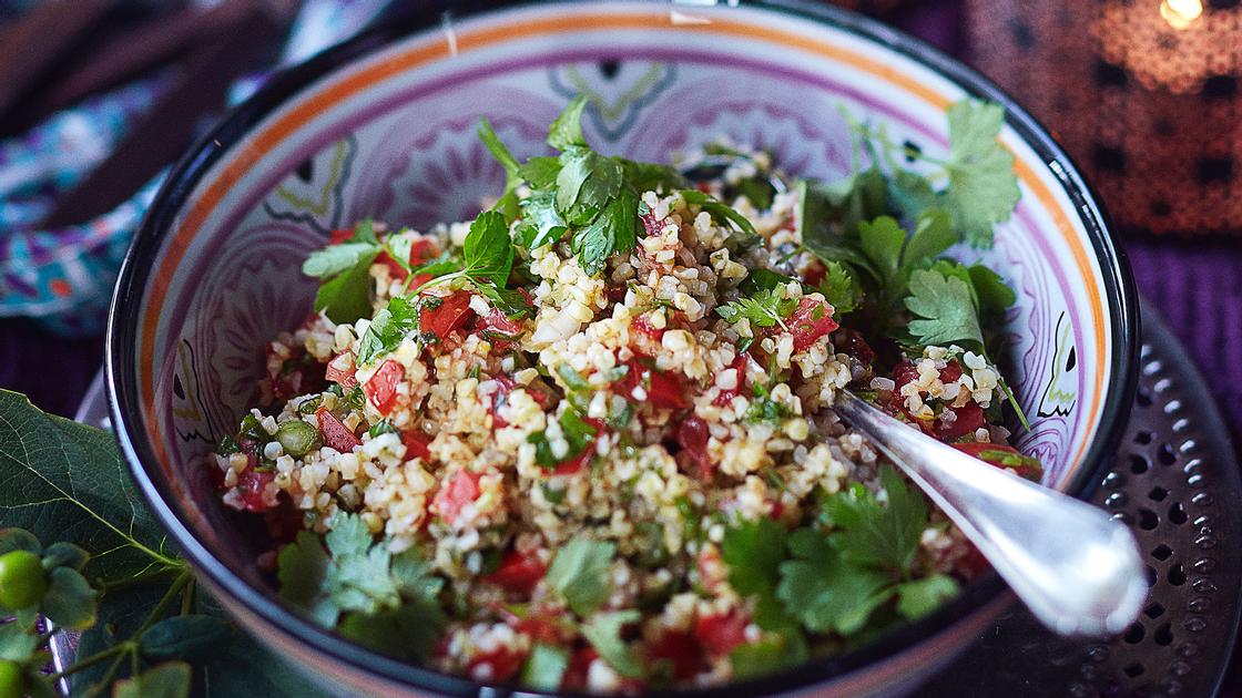 Salaatti – raikkaat ja ruokaisat reseptit | Kotona