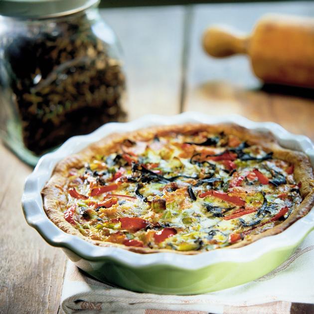 Mustatorvisieni-lohipiiras – katso resepti! | Maku