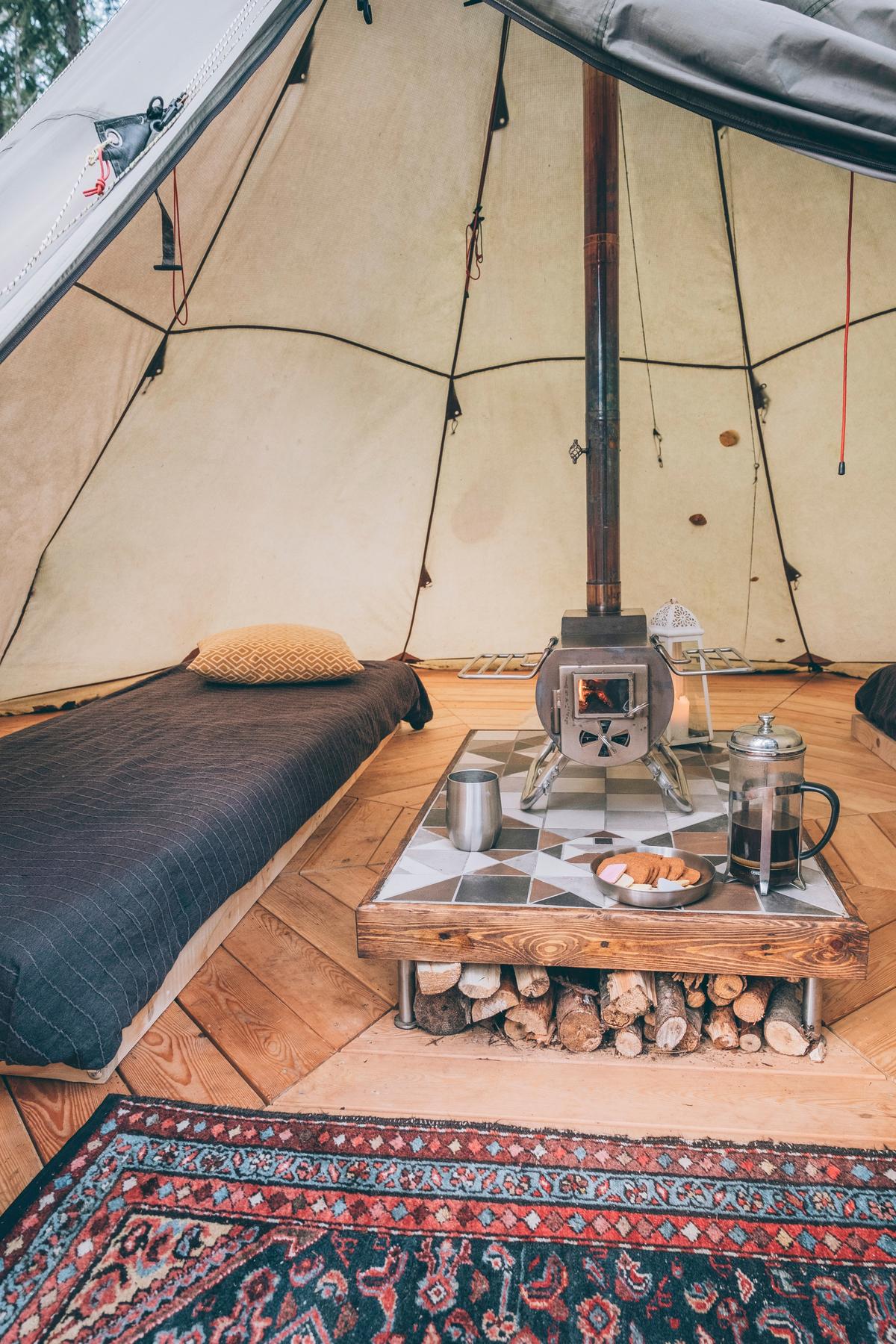 Lapsiperheen telttamökki | Meidän Mökki