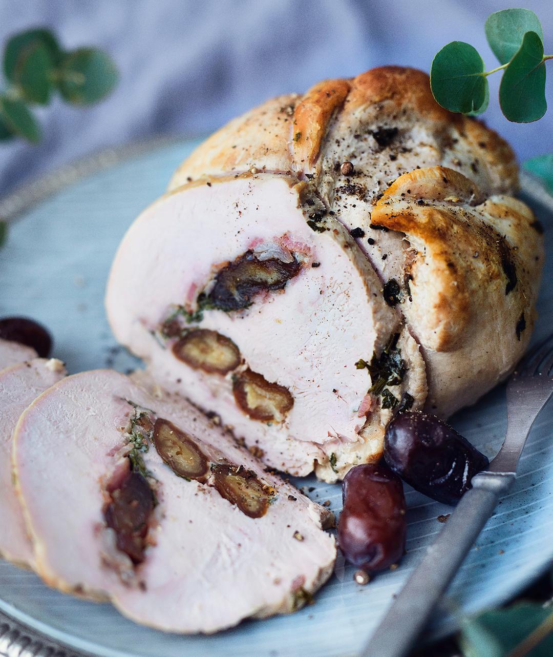 Täytetty kalkkunarulla – katso resepti! | Maku