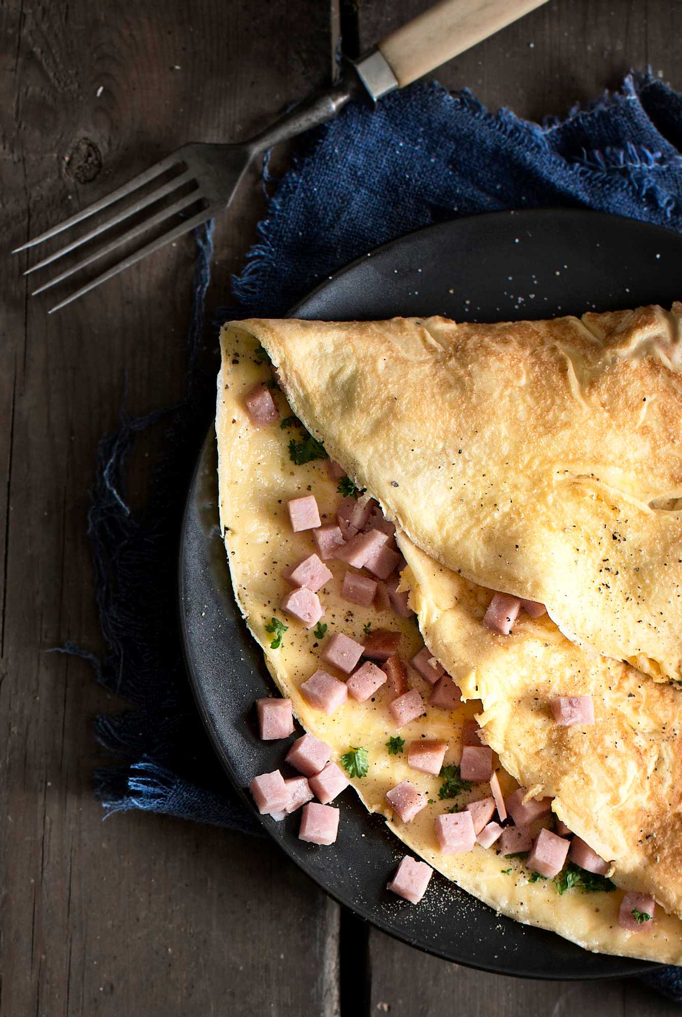 Kinkku-juustomunakas | Maku