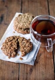 Kaurakeksit ilman uunia – katso ohje! | Maku