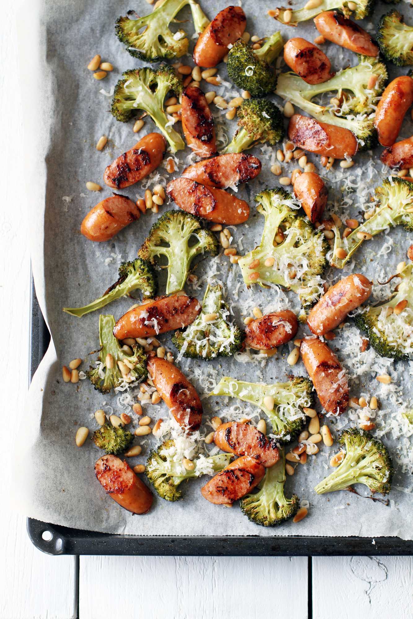 Paahdettu parmesaani-parsakaali | Maku