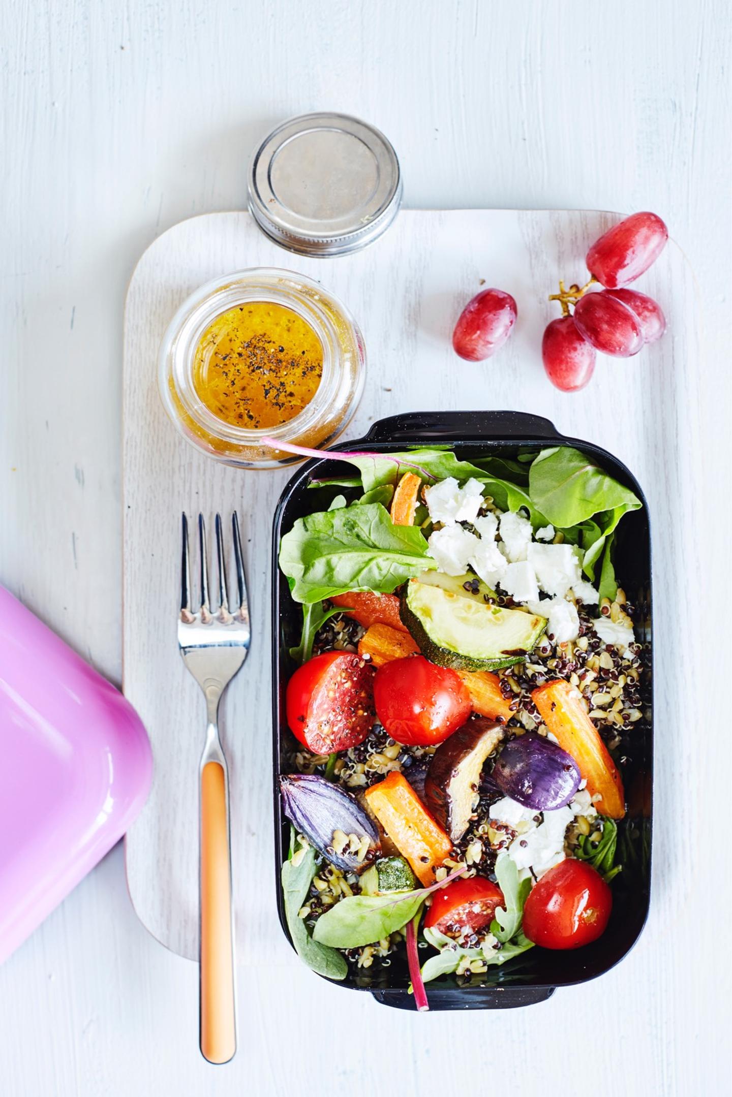 Kvinoa-kasviskulho | Maku