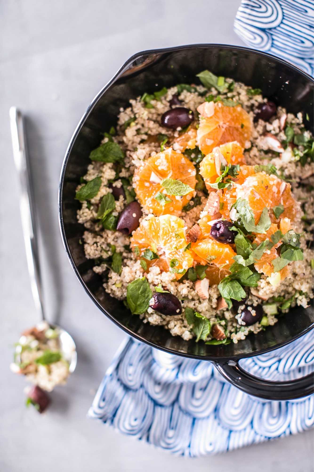 Kvinoa-mandariinisalaatti | Maku