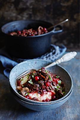 Mustatorvisieni-poropiirakka – katso ohje! | Maku