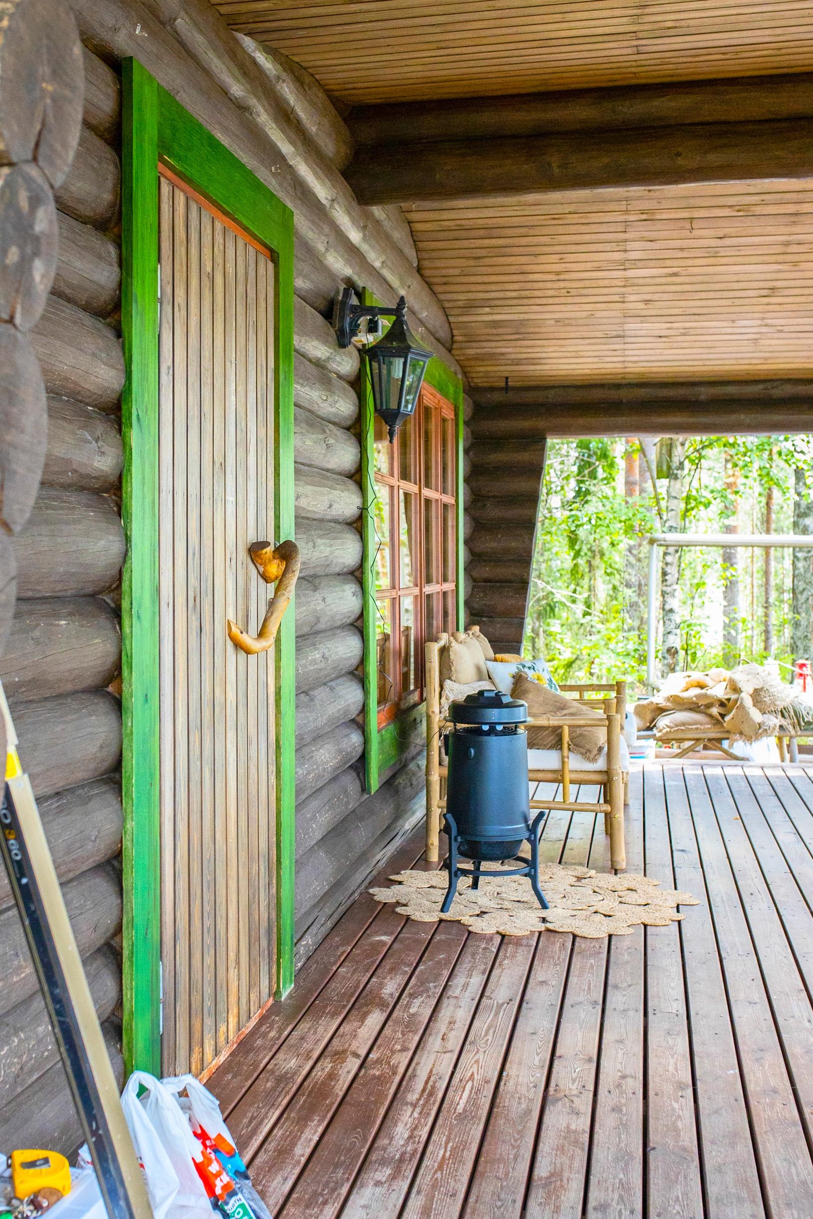 Mökkikuistin lasitus | Meidän Mökki