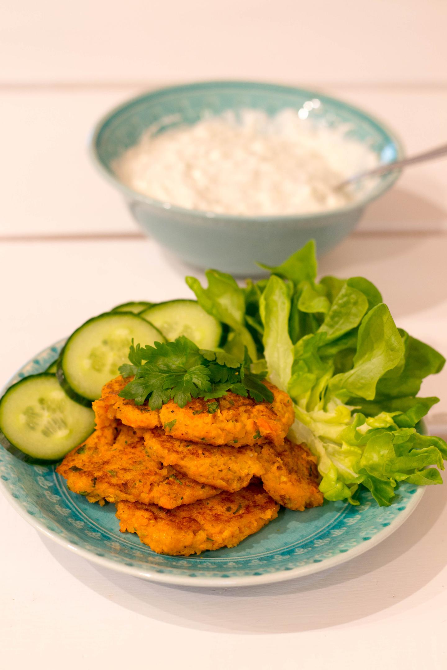 Kvinoa-porkkanapihvit | Maku