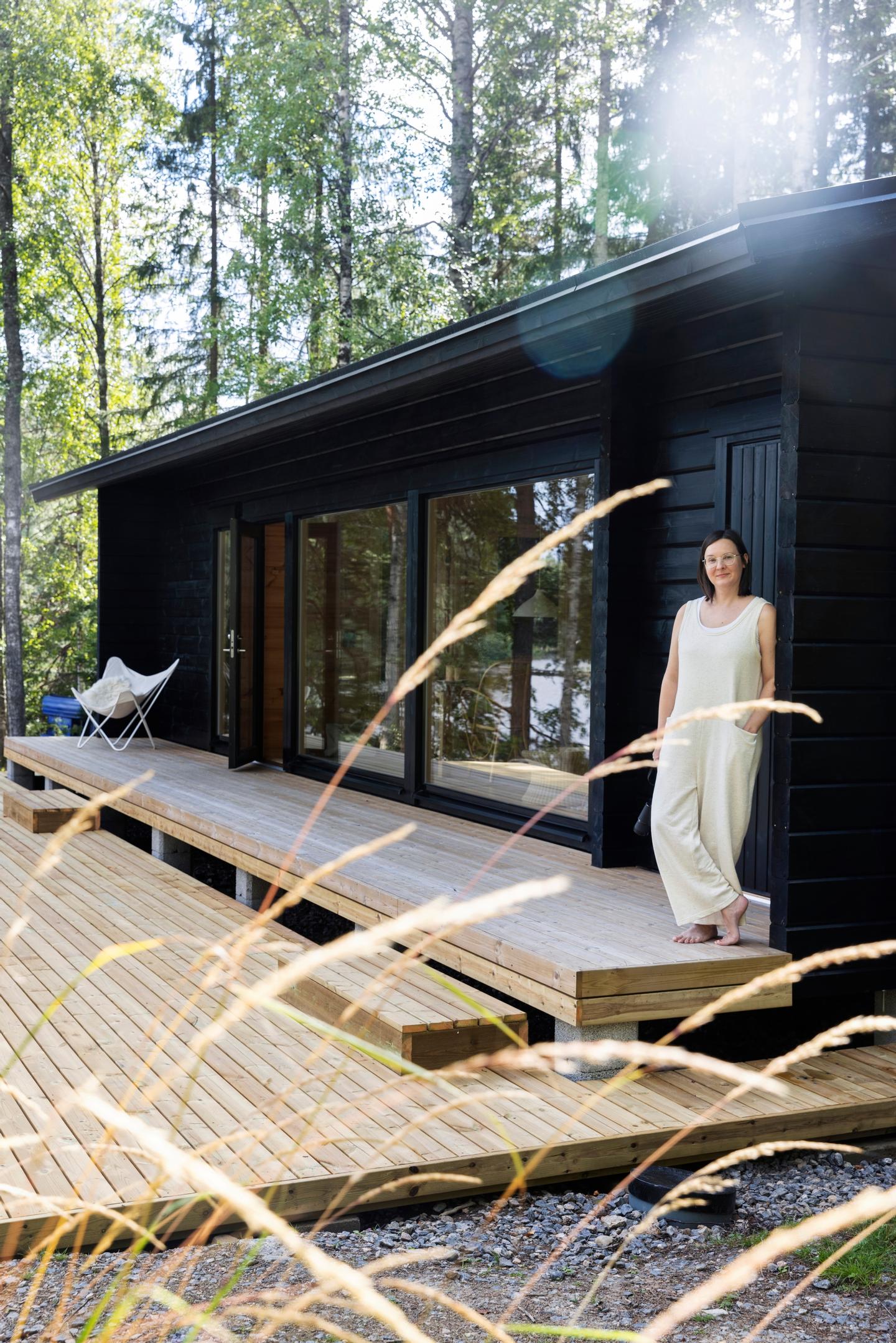 Sisustusarkkitehti Annika Mederin mökki | Meillä kotona