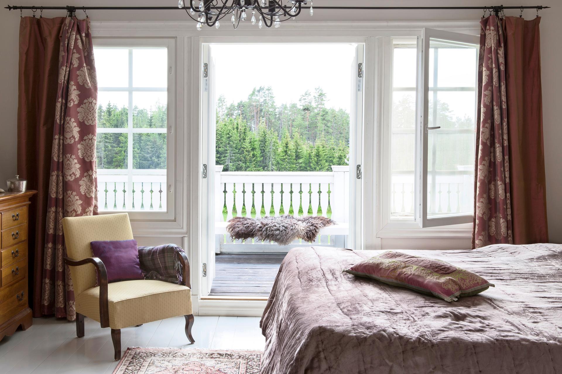 Danielan unelmien talo ja hevostila | Avotakka