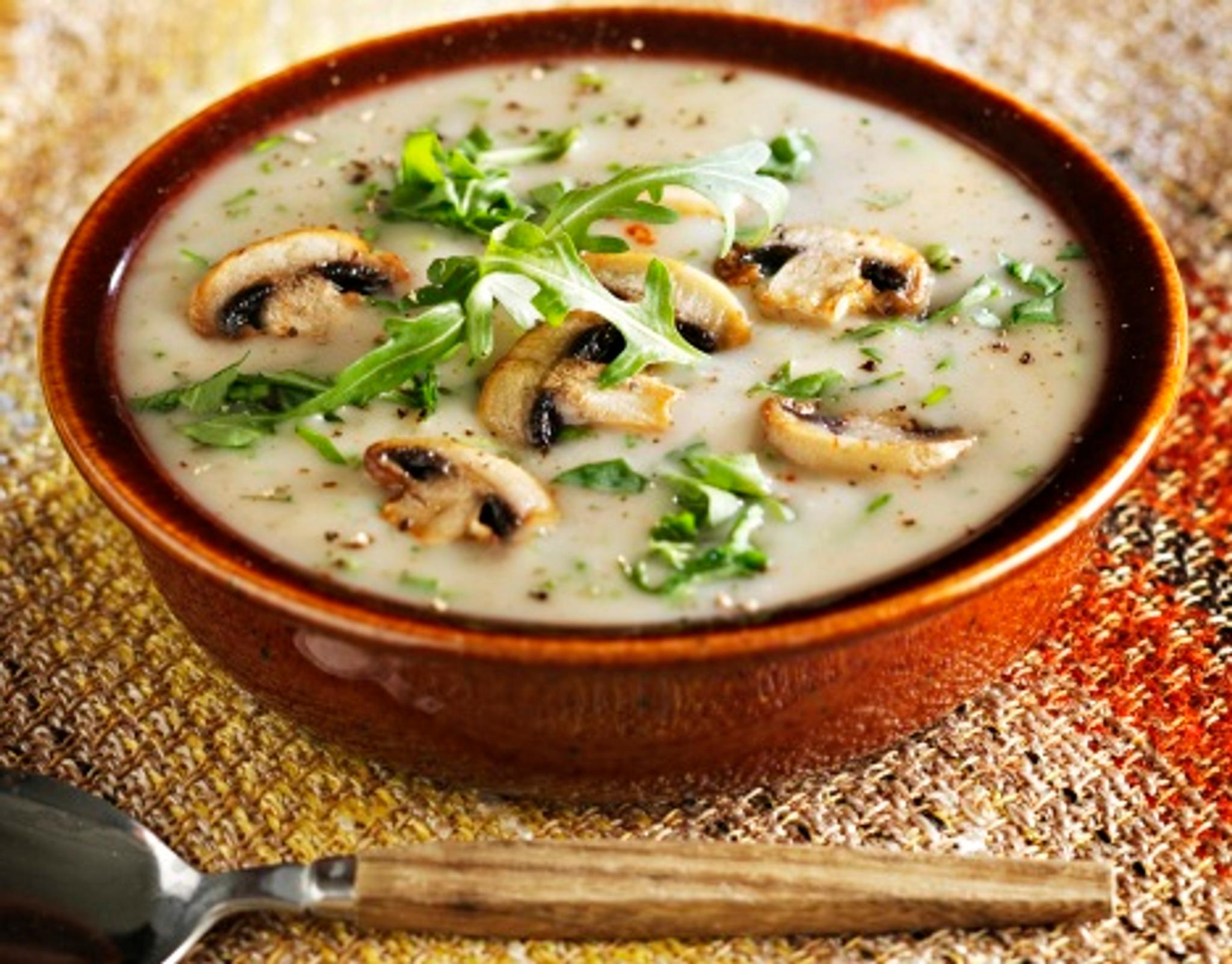 Sienikeitto sulatejuustolla – katso ohje! | Meillä kotona