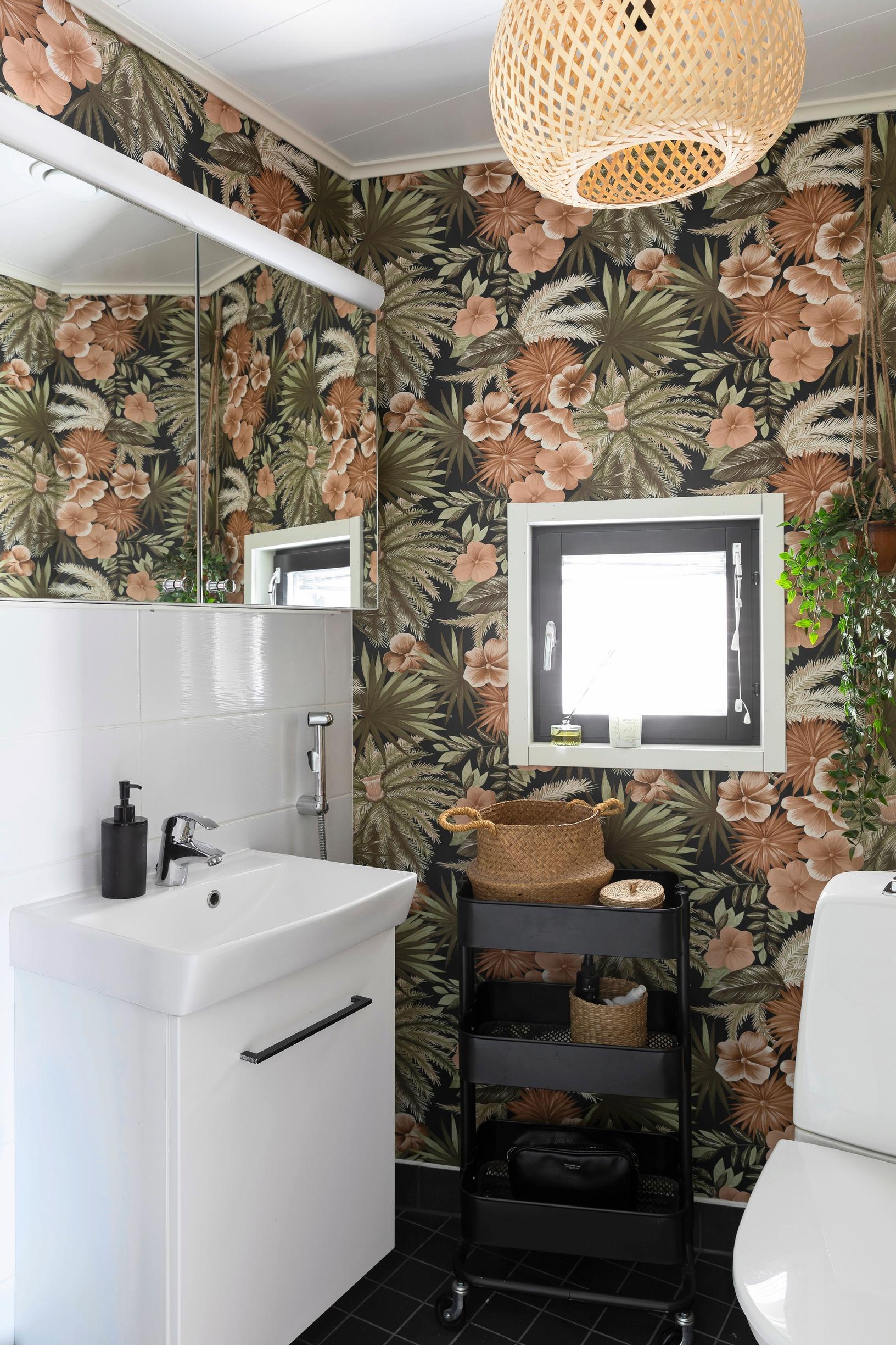 Kylpyhuoneen tapetit – katso vinkit! | Kotona