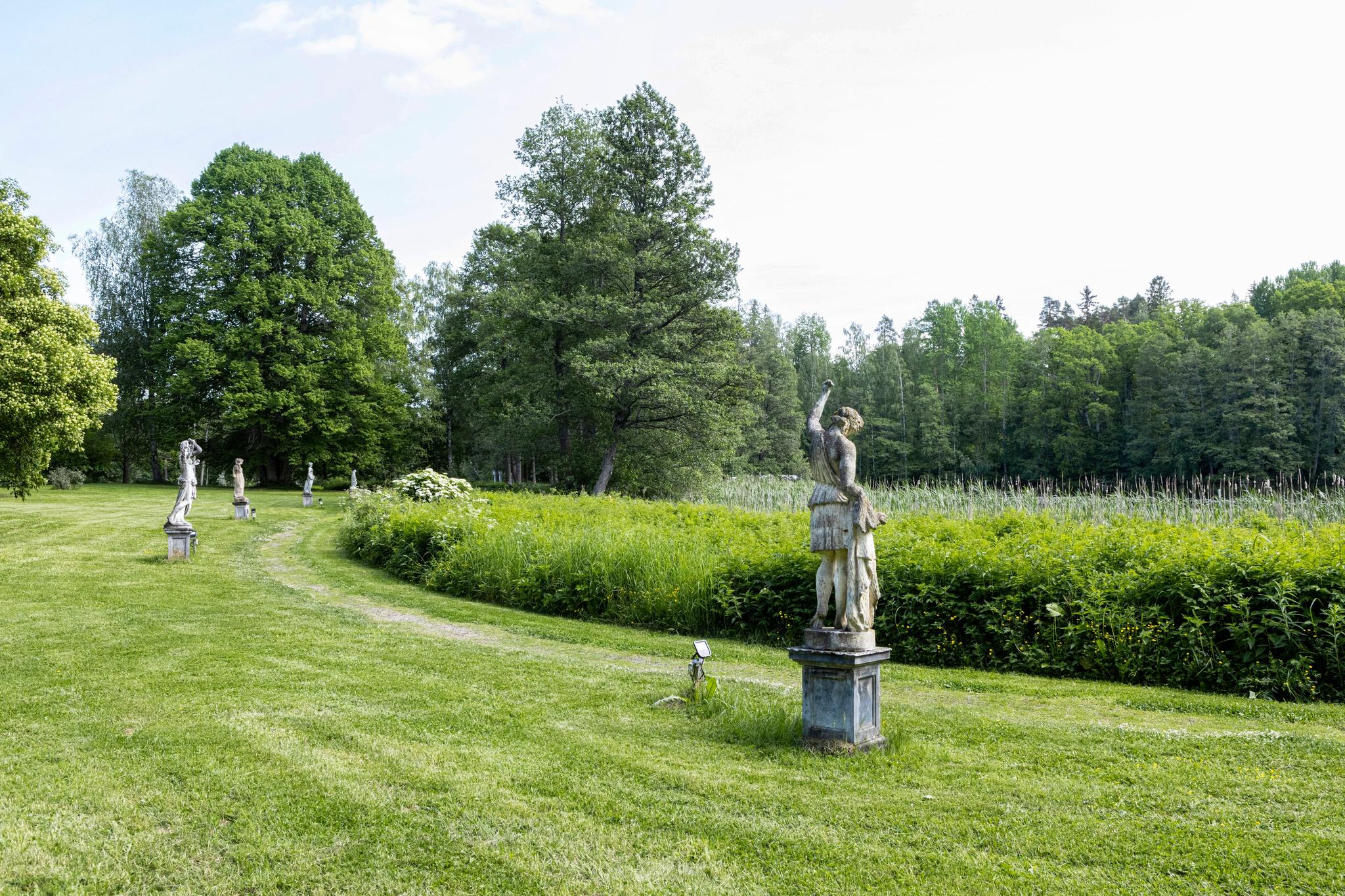 Mustion linnan puutarha | Viherpiha