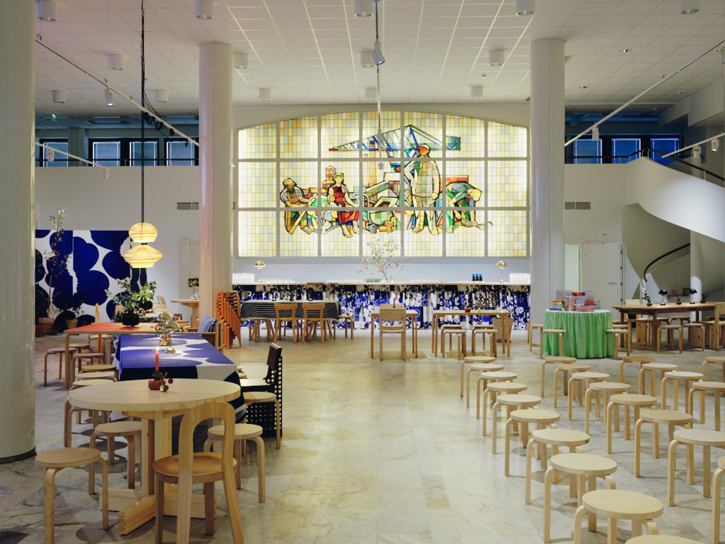 Marimekon Unikko Bar Helsinki Design Weekissa | Kotona