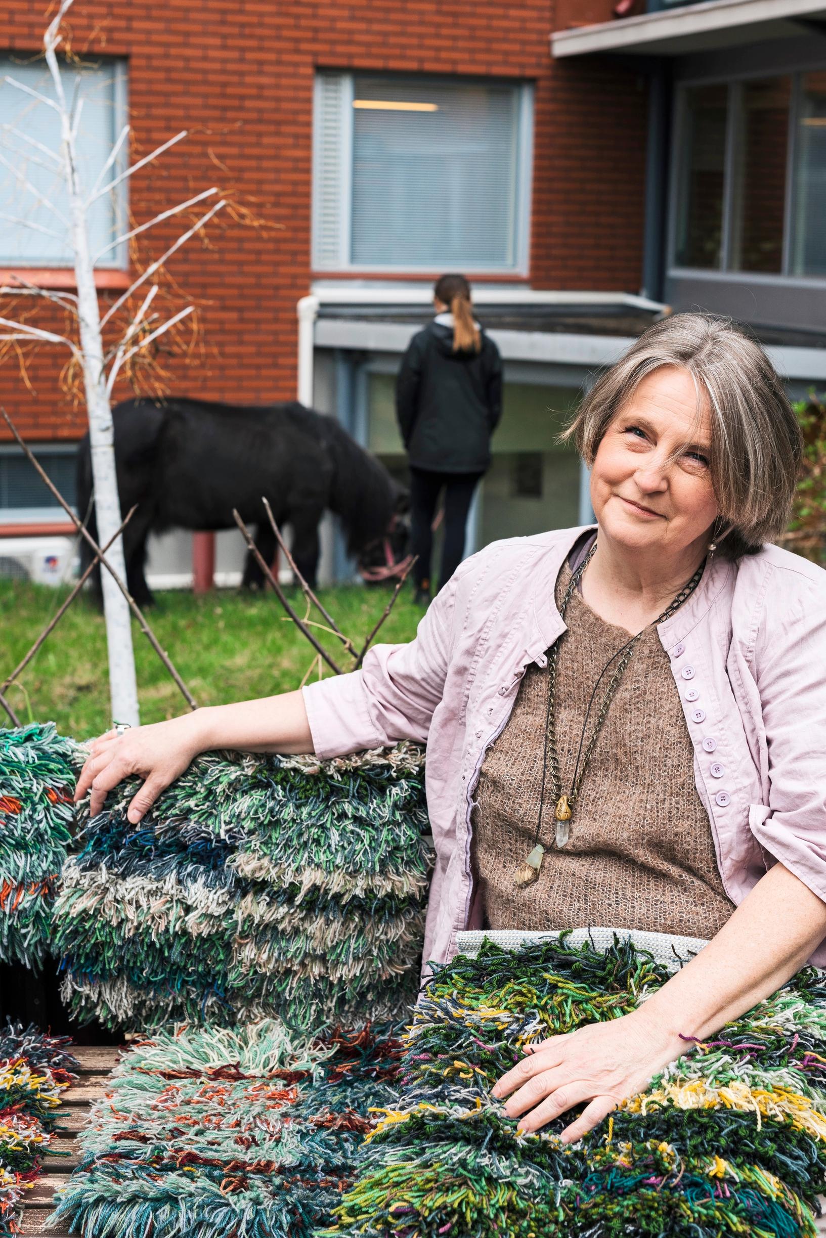 Elina Airikkala ja kutominen vanhustyössä | Kotivinkki