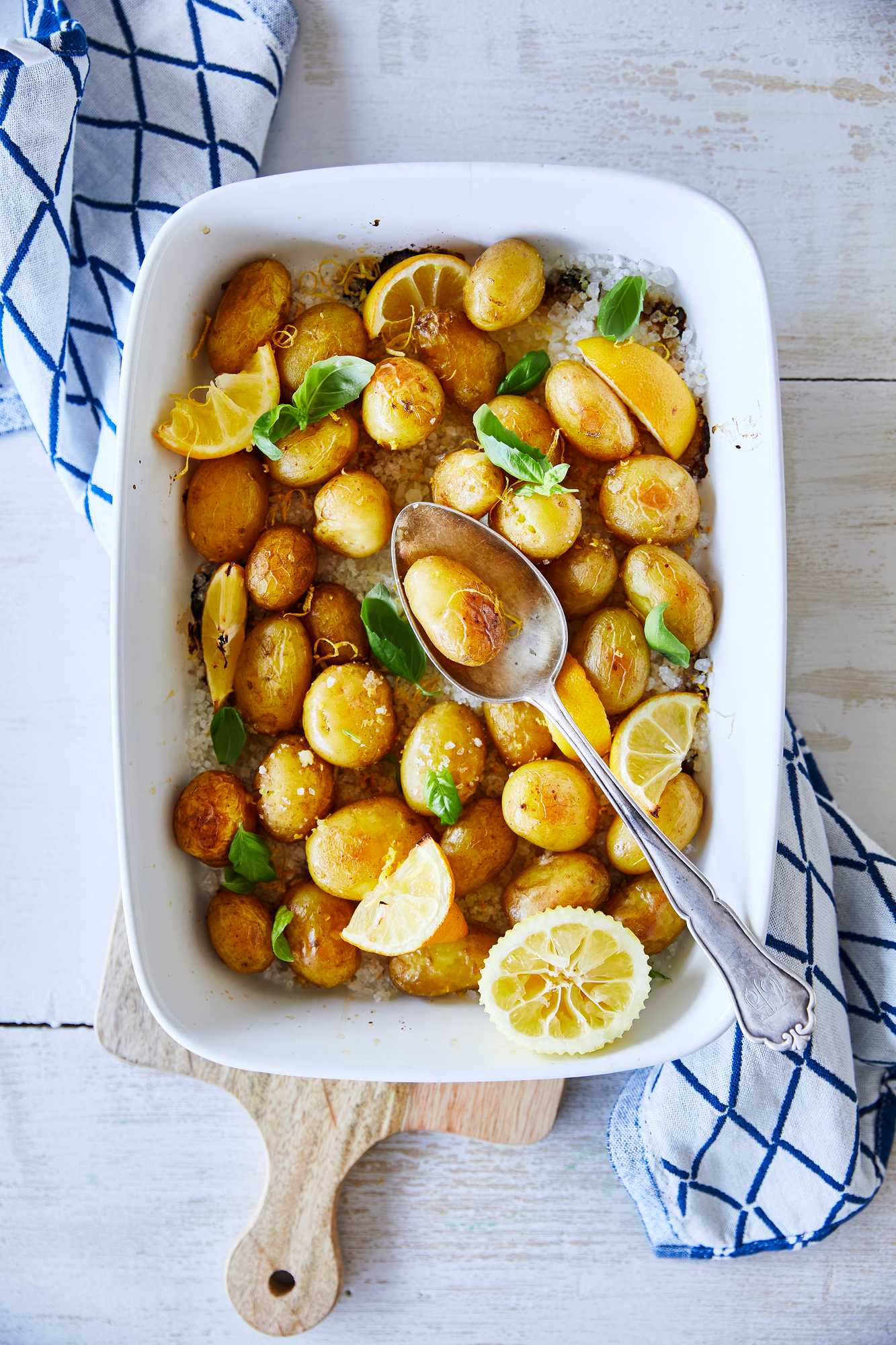 Sitruuna-suolaperunat | Meillä kotona