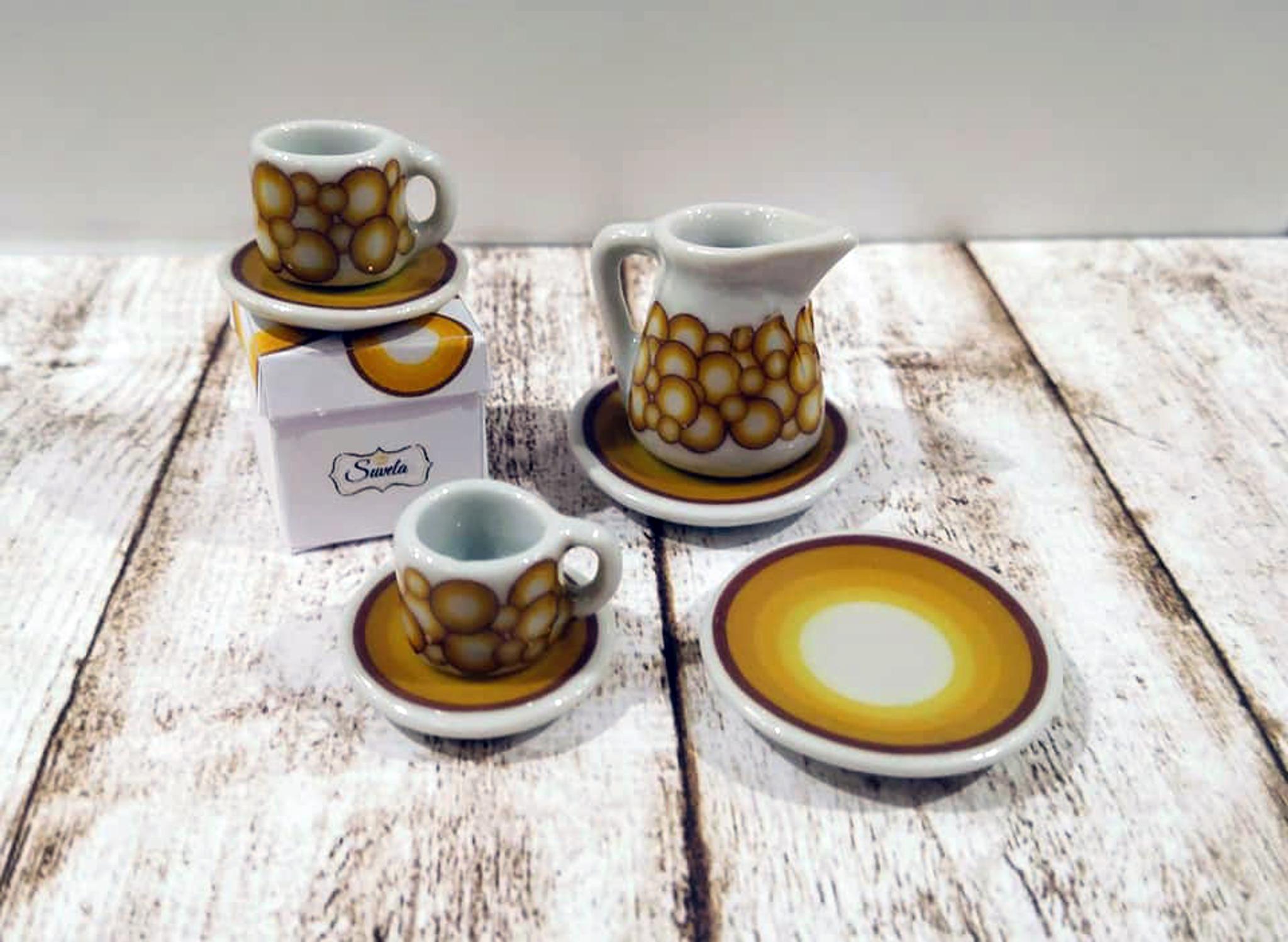 Sannan nukkekoti Suvelaan saapui joulu | Kotona