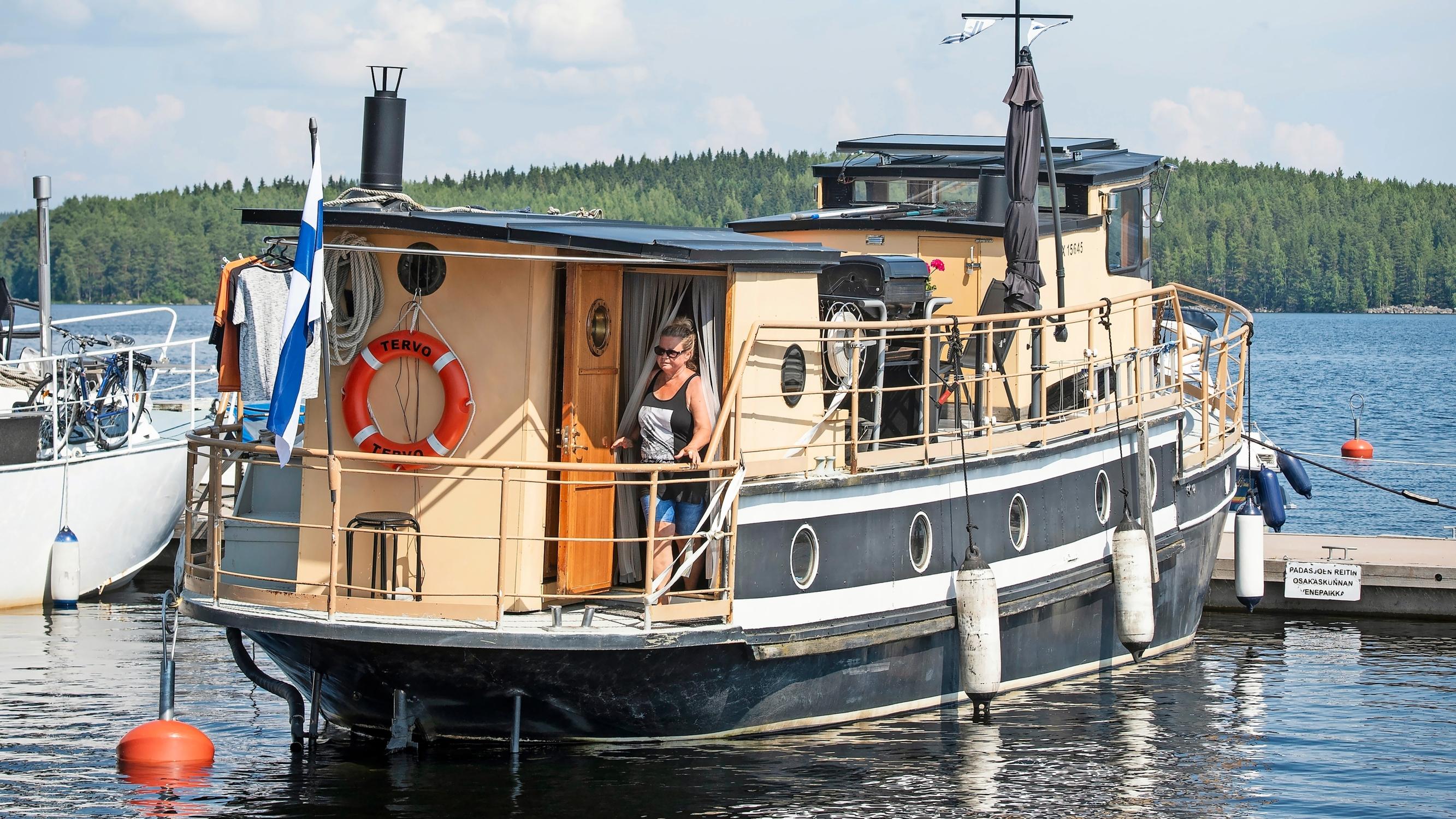 Rautalaiva m/s Tervo kesämökkinä | Meidän Mökki