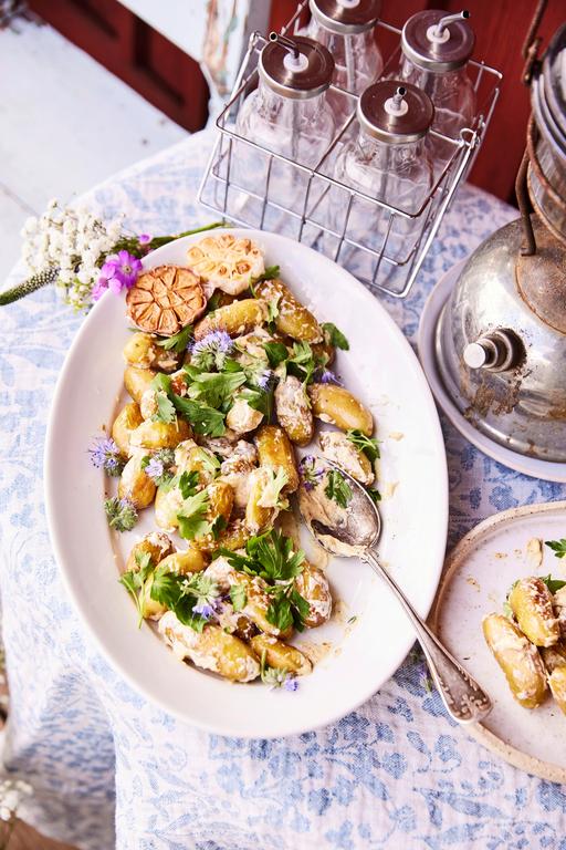 Savusiika-perunasalaatti – katso resepti | Maku