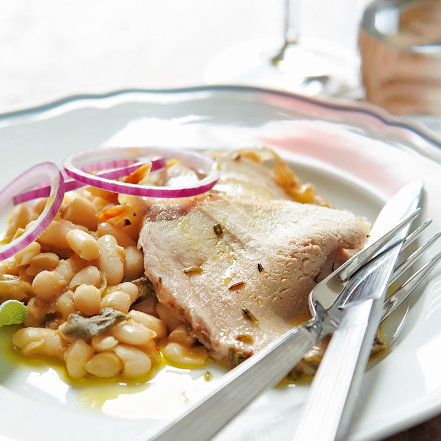 Valkoiset pavut (Fagioli alla Fiorentina) | Maku