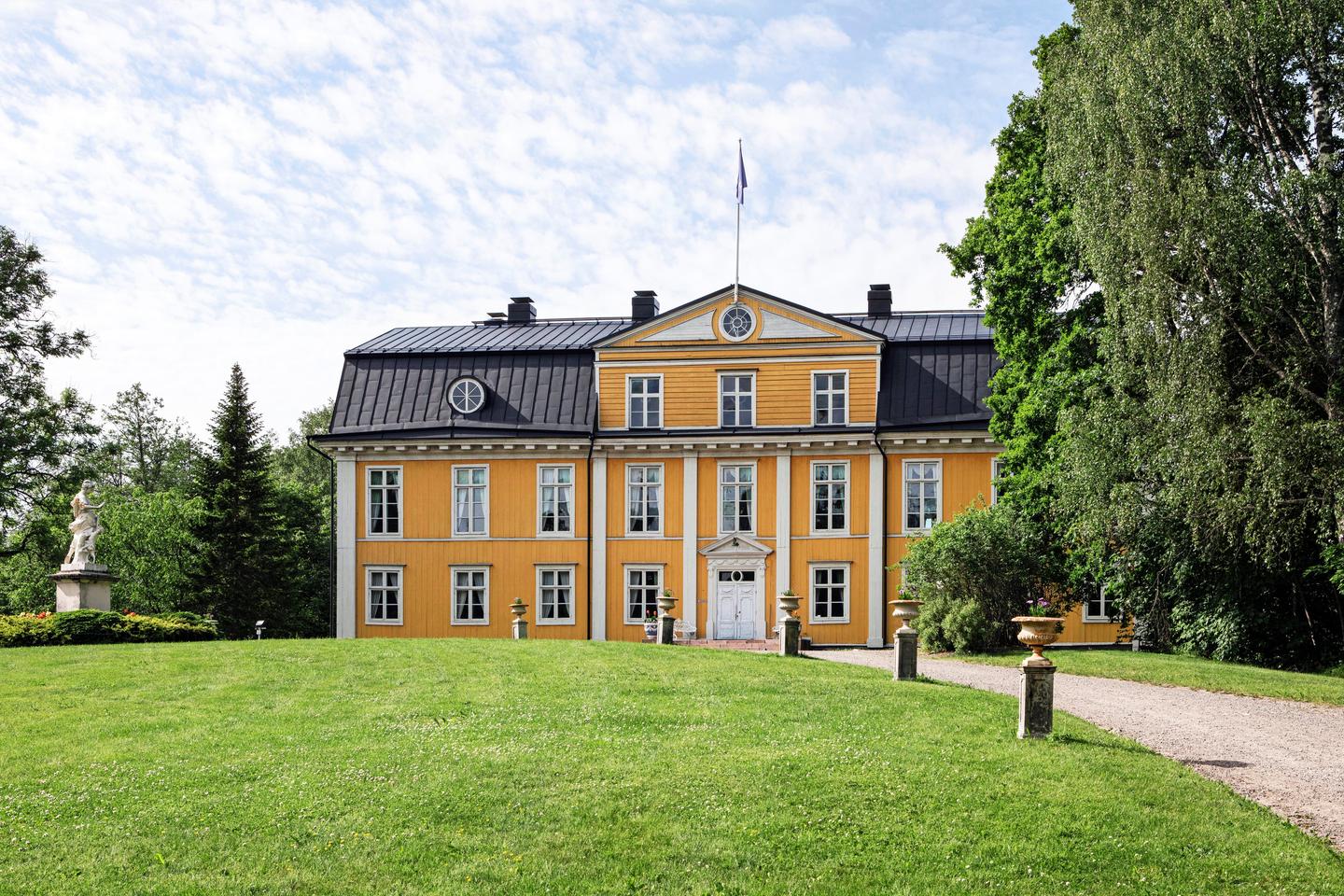 Mustion linnan puutarha | Meillä kotona