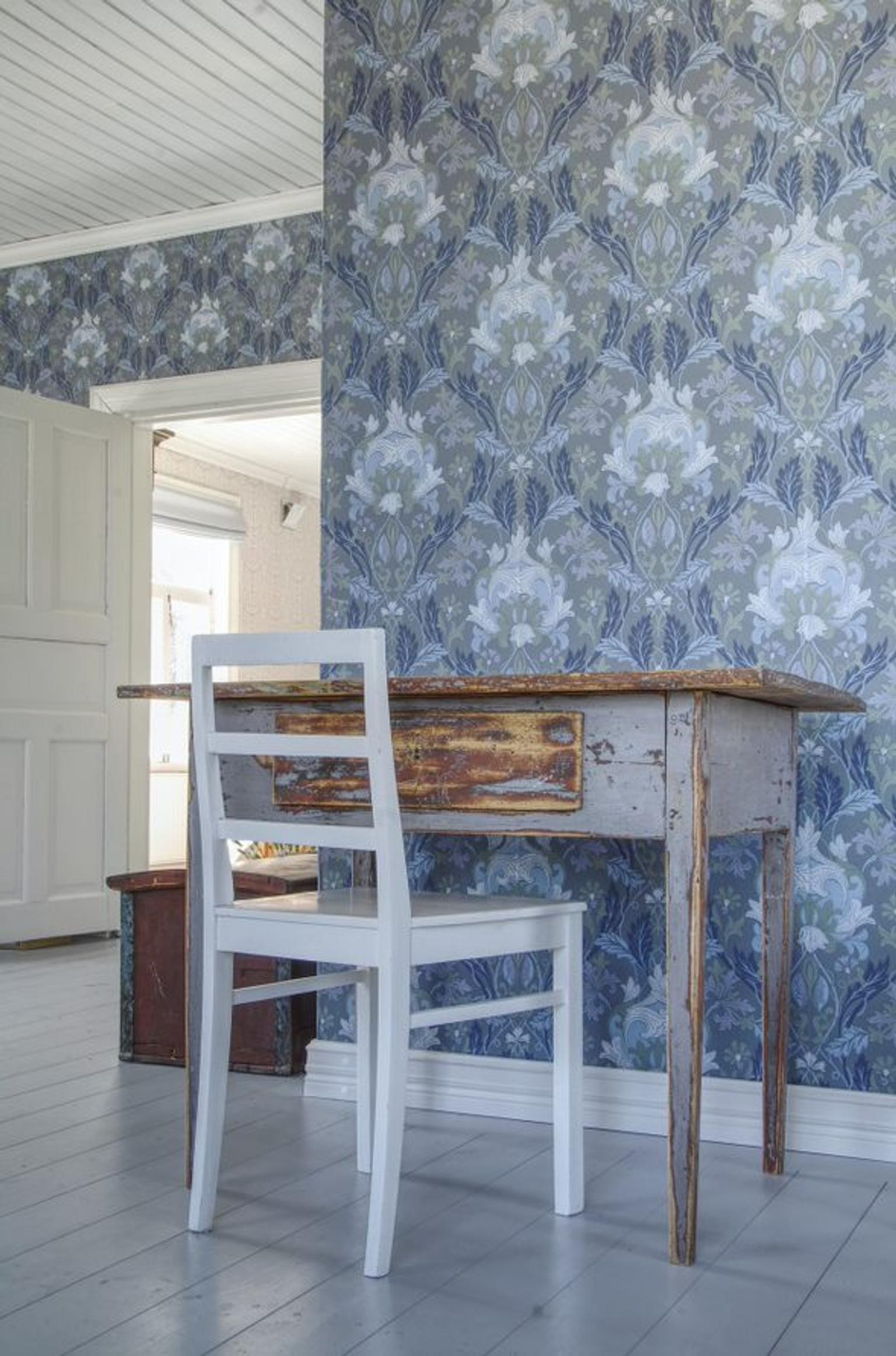 Olohuoneen tapetti x 3 – sisustustoimittajan suosikit | Meillä kotona