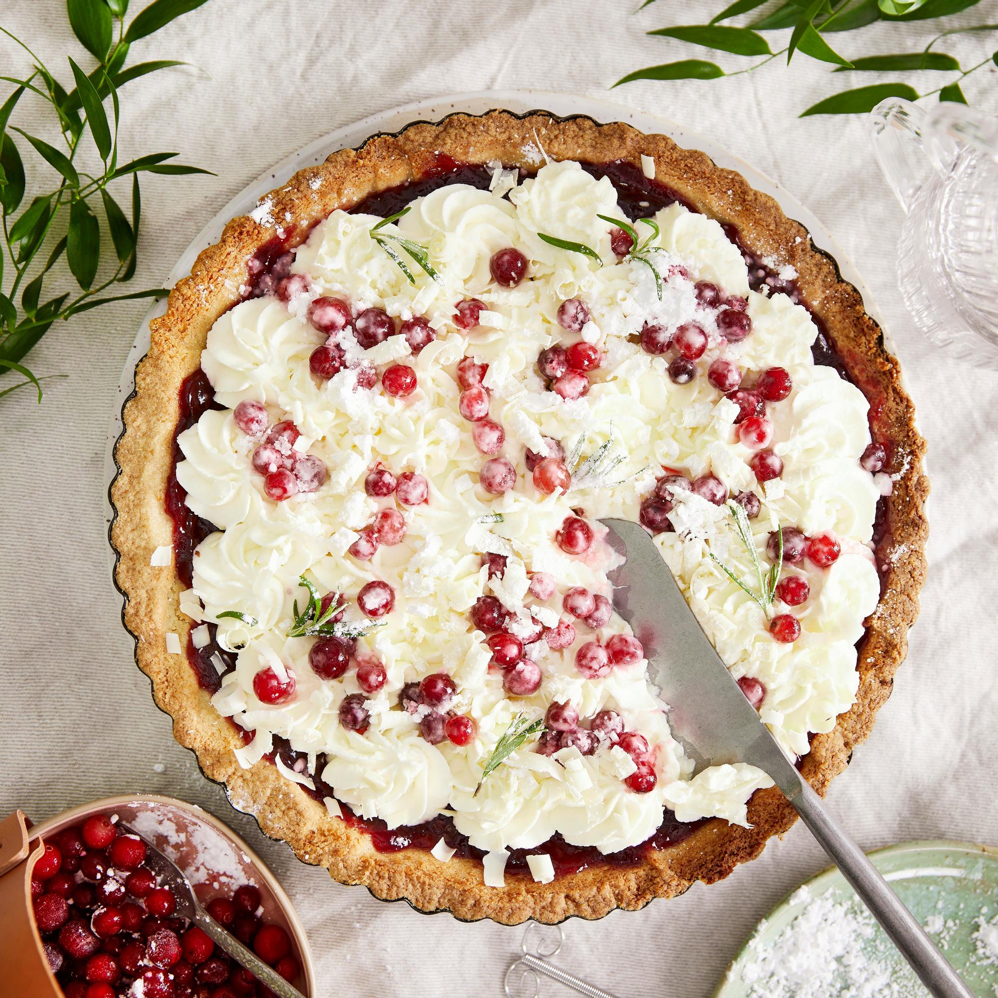 Karpalo-valkosuklaatorttu – katso resepti | Kaikkien aikojen Joulu