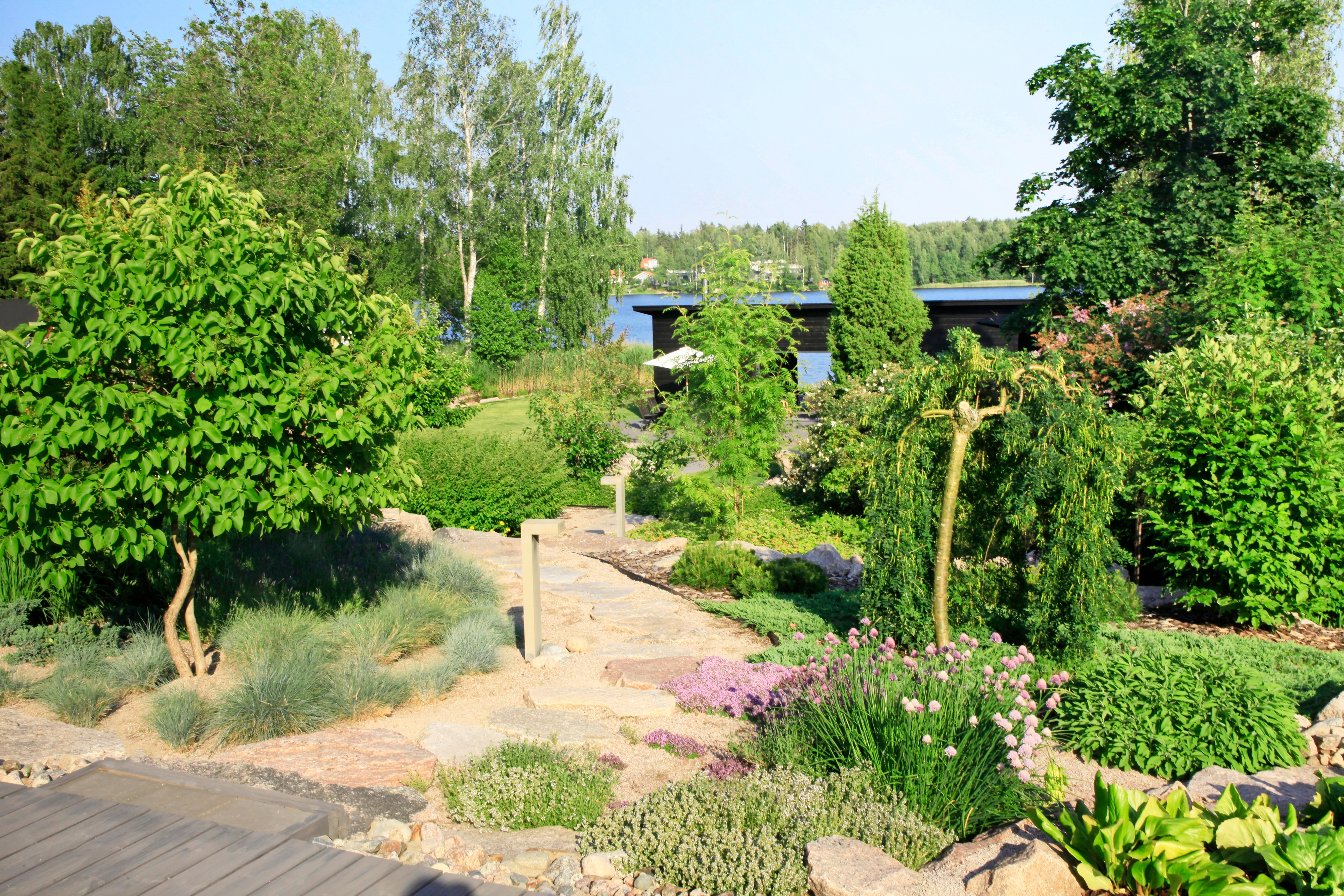 Ullan ja Ollin rantapuutarha Kirkkonummella | Meillä kotona