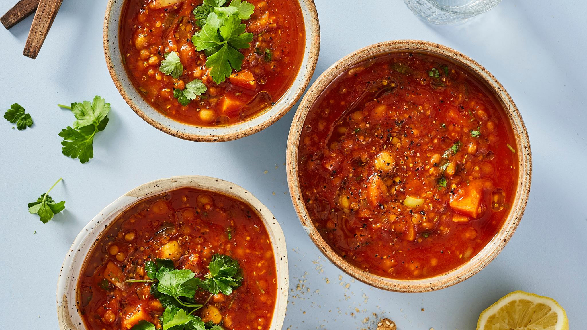 Vegaaninen cowboy-keitto – nappaa Elina Innasen ohje! | Meillä kotona