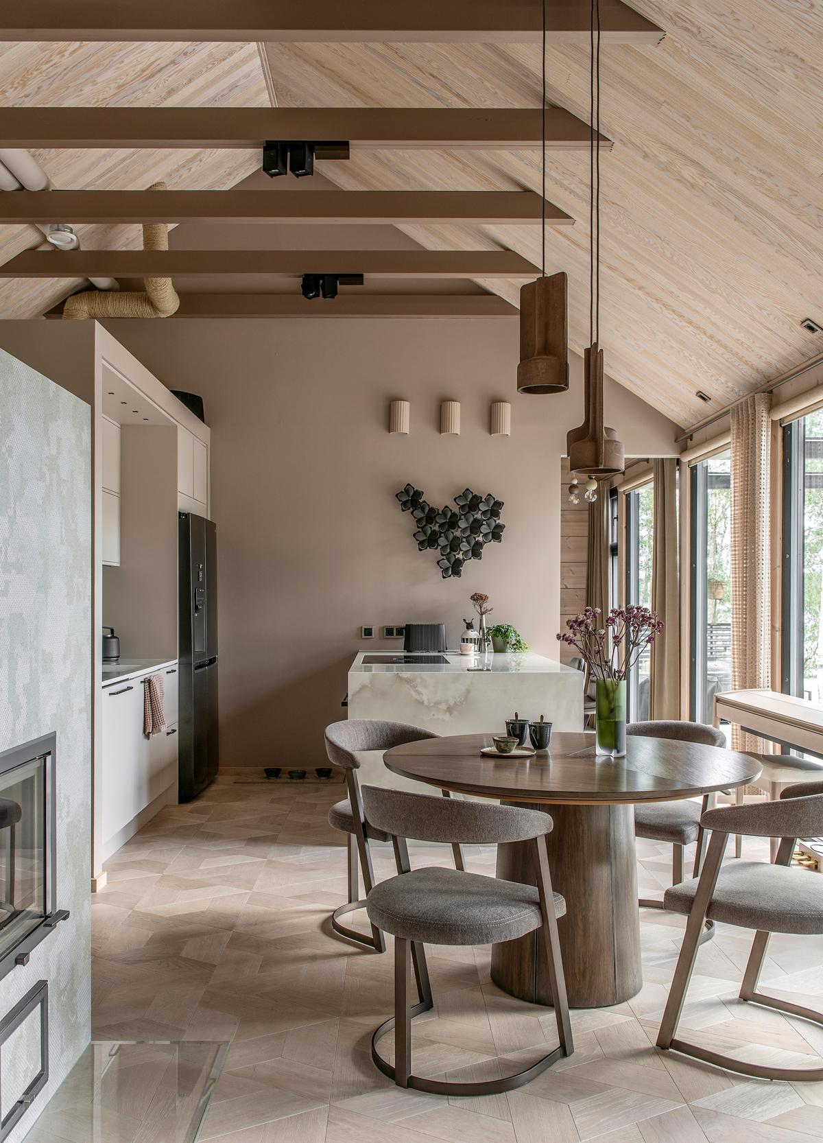 Vaihtoehto valkoiselle sisäkatolle – katso 10 ideaa | Meidän Talo