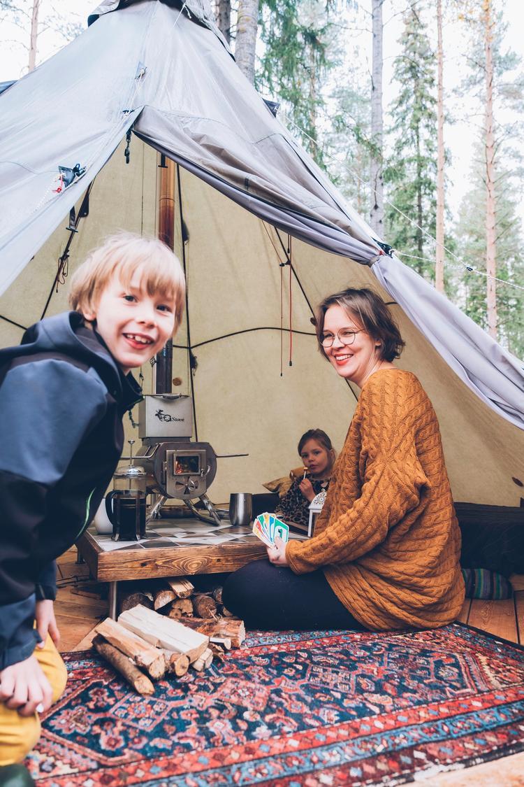 Lapsiperheen telttamökki | Meidän Mökki