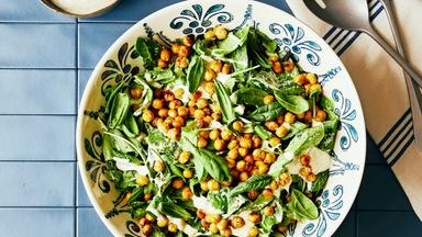 Salaatti – raikkaat ja ruokaisat reseptit | Kotona