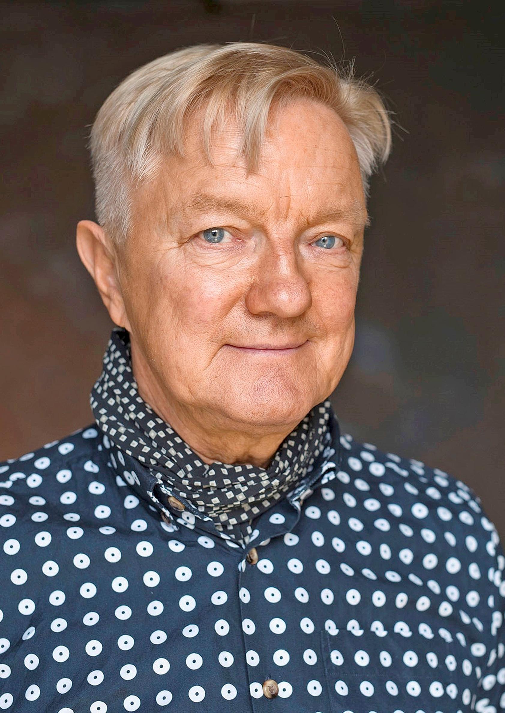 Finlayson tuo Hannu Väisäsen taiteen tekstiileihin | Avotakka