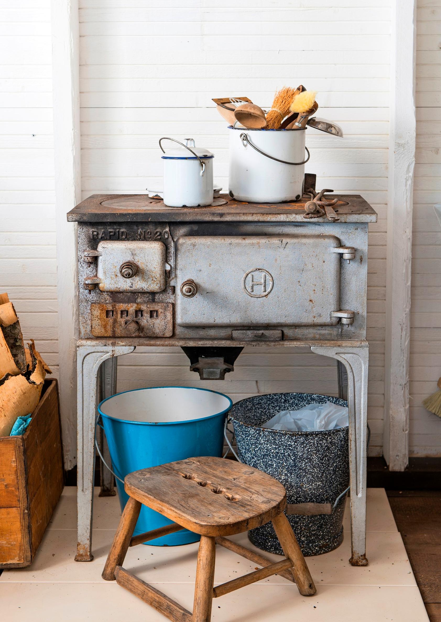 7 x vanha puuhella | Meidän Mökki