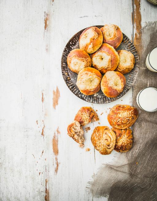 Yön yli -pullataikina – katso resepti! | Maku