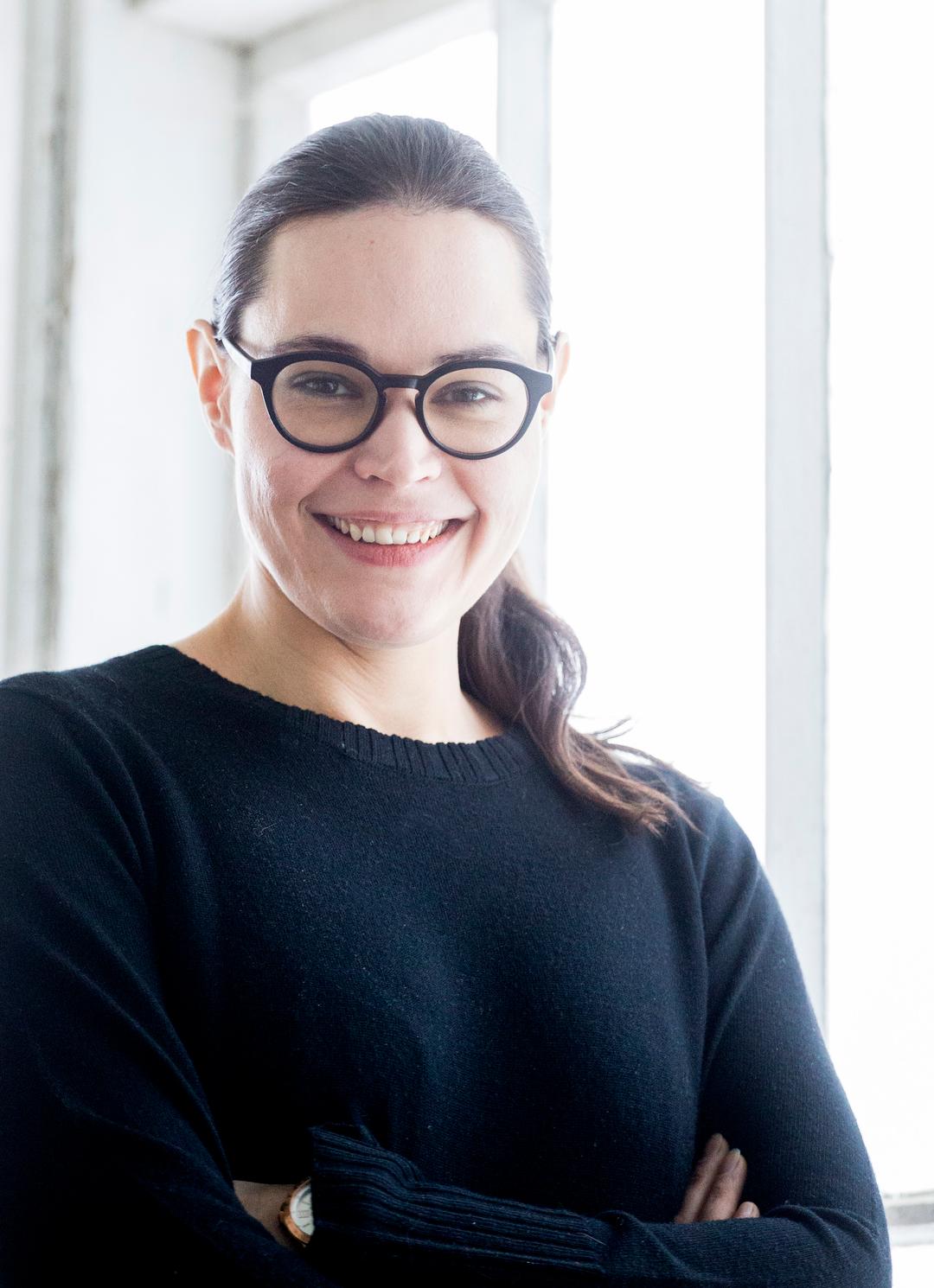 Äiti, kolme pientä lasta ja 650 neliön rämä pitsihuvila | Meidän Talo